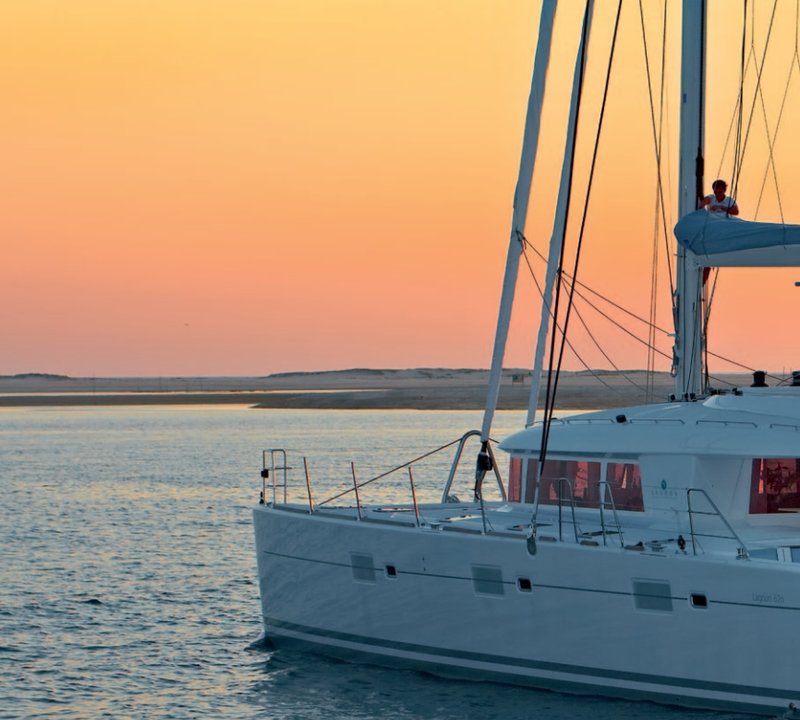 AMAZING Yacht Charter Details, Lagoon 620 | CHARTERWORLD Luxury Superyachts